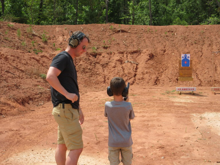 10 Pistol Bays - Strongpoint Shooting